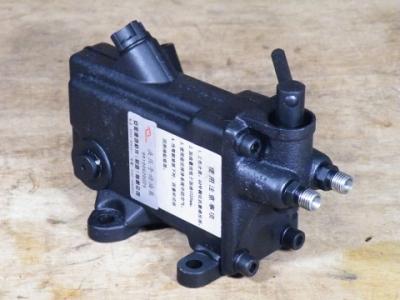 China WG9100820025 Cab Tilt Pump Assembly For STR for sale