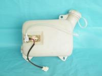 China WG1600860202 Windshield Washer Tank Assembly For STR for sale