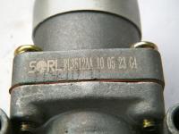 China RL3512AA Air Pressure Regulator Valve Assembly For STR for sale