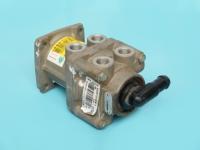 China WG9719360005 Foot Brake Valve Assembly For STR for sale