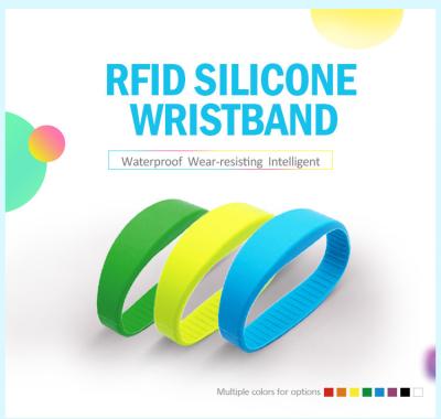 China custom silicon bracelet Silicone rfid wristband 13.56 silicone bracelet 13.56 MHz for sale