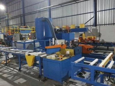 China 1450T Aluminum Extrusion Handling System with 32m Length and 60T Stretching Capacity for Automated Profile Processing for sale