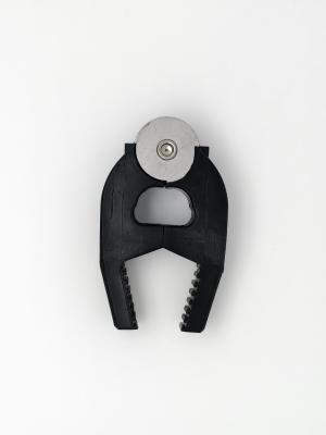 China Pneumatic Hanging Clamp for Continuous Aluminum Anodizing Line for sale