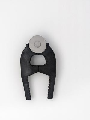 China 26mm Opening Pneumatic Clamping Devices Aluminum Surface Treatment Clamp for sale