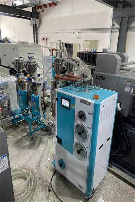 China Compact Industrial Desiccant Dehumidifier Hopper Loaders For Plastics Resin for sale