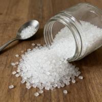 China Grand Resource Injection Moulding PP Plastic Granules Thin Wall Grade For Disposable Food Containers for sale