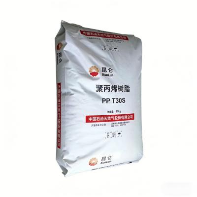 China T30S PetroChina PP Plastic Granules Plastic Raw Material for Flat Yarns for sale