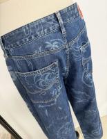 China Mens Straight Leg Jeans Practical And Stylish Back Pocket Design for sale