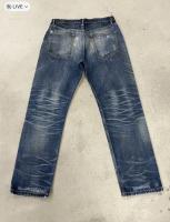 China Classic Dark Wash Straight Leg Jeans With Whiskering And Fading For A Vintage Look for sale