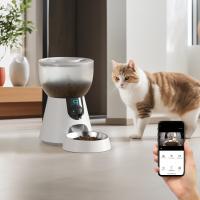 China Bedroom Smart Cat Feeder White Intelligent Pet Feeder For Timed Remote Feeding for sale