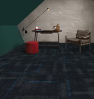 China 20x20cm Commercial Non Slip Garage Flooring Tiles 3mm Pile Height PP Yarn PVC Back for sale