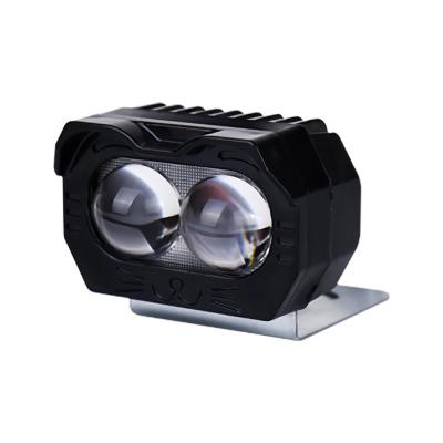 China Smart Temp Control Motorcycle External Spotlight 1500LM Motorbike Spot Light 15W 12V - 85V 3200K - 6500K for sale