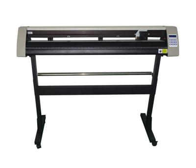 China CE 1350mm 53 Inch Vinyl Sticker Printing And Cutting Machine for sale
