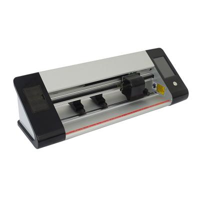 China Screen Vinyl Cutter Plotter Graphtec Sticker Cutting Machine Large LCD Screen for sale