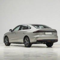 China Plug in Hybrid Compact Car 17kWh 180kmh 0.33h Fast Charging 100km Free Edition for sale