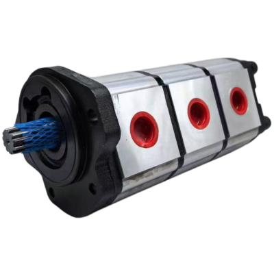 China 6677829 Triple Hydraulic Gear Pump 250 Bar Replacement for Bobcat 320D 322G Mini Excavator for sale