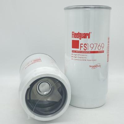 China Fleetguard FS19769 Spin-On StrataPore Fuel Water Separator 108mm OD 242mm Height for Heavy Truck Construction for sale