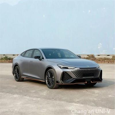 China Changan UNI-V IDD Plug-in Hybrid Compact Car 4680mm Length Left Steering 5-Seater for sale