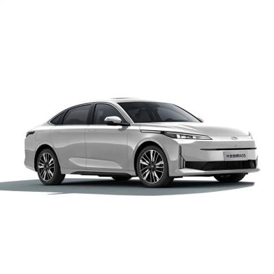 China 2024 Changan Qiyuan A05 PHEV Compact Sedan 70km Electric Range Left Hand Drive for sale
