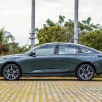China Changan Qiyuan A05 2024 PHEV Compact Sedan 185km/h Max Speed 70km Electric Range for sale
