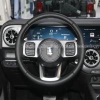 China Great Wall Tank 300 5-Door Off-Road SUV 2.0T Gasoline 8-Speed Manual 4760mm Length for sale