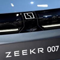 China Geely Zeekr 007 2024 Electric Sedan AWD 616km Range 4865mm Length for sale