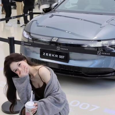 China Zeekr 007 4WD Electric Car 870km Range 210km/h High Speed New Energy Sedan for sale