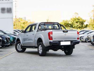 China Dongfeng 6 Pickup Truck 2WD Diesel 2498cc 103kW Cargo Truck with 490kg Load Capacity for sale