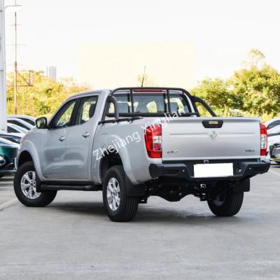 China Dongfeng 4x4 Diesel Pickup Truck 5MT 2.5L 103kW for Cargo Transport for sale