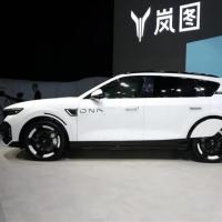 China Voyah Free 2024 Long Range Intelligent Driving Edition BEV 4905mm Family SUV 360kW for sale