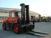China ISUZU Engine 6BG1 Diesel Powered Forklift 10 Ton Forklift With Cab Wenyang Machinery for sale