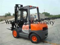 China 3 Ton Diesel Forklift Truck With Sanitation Fork Isuzu C240 500mm Load Center for sale