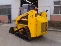 China Wheel / Track Skid Steer Loader Chinese Brand 700kg Loading 0.4-0.5m3 Bucket for sale