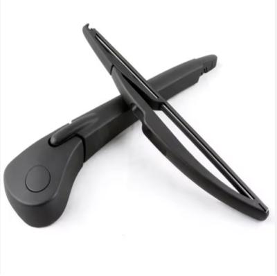 China Rustproof Car Windshield Wiper Lightweight Silver Windshield Wipers High Precision for sale