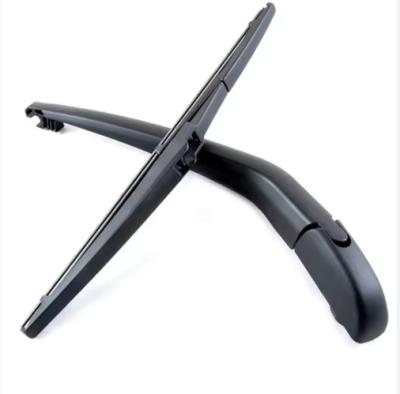 China Black High End Windshield Wipers Efficient Windscreen Wiper Blades With All Weather Performance for sale