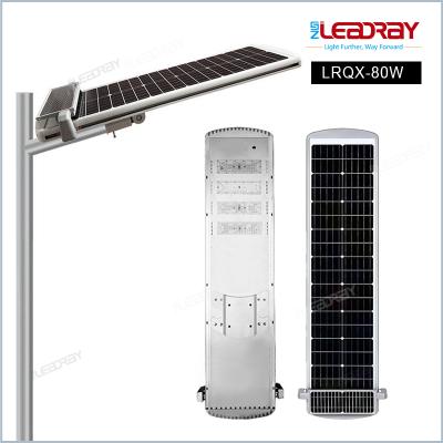 China Automatic Cleaning Monocrystalline Silicon Solar Panels with All Aluminum LED Street Light 80W for sale