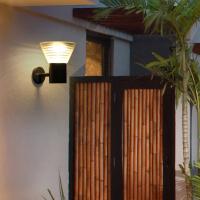 China Outdoor LED Solar Wall Lights 25W for Garden Courtyard Light Living for sale
