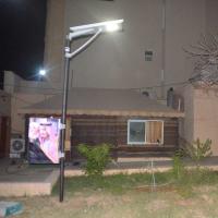 China Integrated Solar Advertising Lights 30W CREE LED With Replaceable Poster for sale
