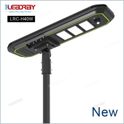 China LRC-H40W Integrated Solar Street Lights IP66 Waterproof Remote Control 12.8V Large Capacity LiFePO4 Battery for sale