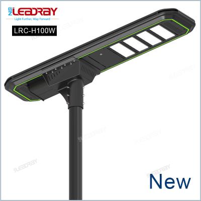 China 100W Integrated Solar Street Lights High Brightness Outdoor Remote Control for sale