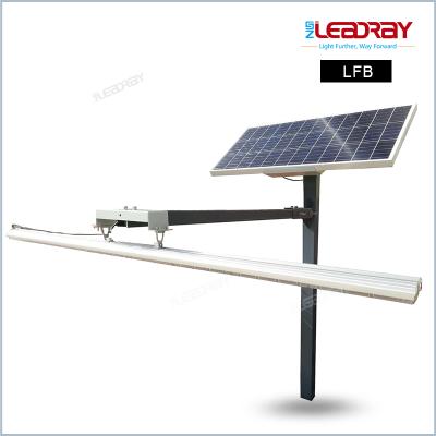 China IP65 Commercial Solar Billboard Light 18V 36W Outdoor Advertising Motor Trivision LED Emitting White Color for sale