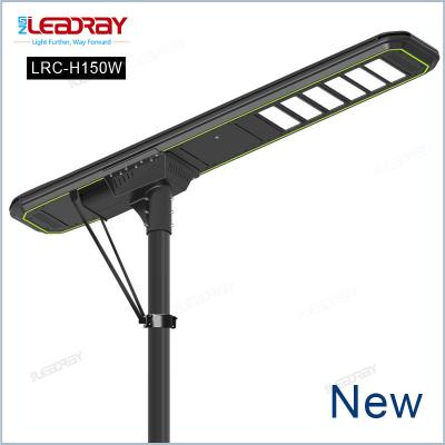 China 150W All In One Solar Street Light LRC-H150W 3-5 Rainy Days Backup LiFePO4 Battery 2.4G Remote Control for sale
