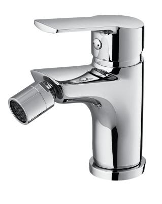 China Single Handle Bidet Faucet 142mm Length with Hot/Cold Water Mixing and 5-Year Warranty for sale