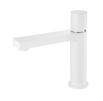 China CONNE White Single Hole Bathroom Faucet with 25mm Ceramic Cartridge and 5-Year Warranty for Laundry Basin for sale