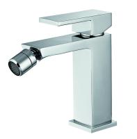 China Single Handle Bidet Faucet with Brass Construction - Chrome Finish, 0.1-0.5 MPa Pressure Range, 5-Year Warranty for sale