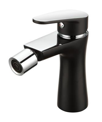 China Single Hole Classic Brass Bidet Tap with 35mm Ceramic Disc Cartridge and Chrome Finish for Bathroom Installation for sale