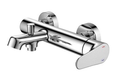 China 35mm Ceramic Cartridge Wall Mounted Bath Tap Chrome Single Handle for sale