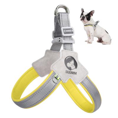 China Travel Dog Harness with Reflective Design for Small to Medium Dogs - Durable Polyester No-Pull Vest for sale