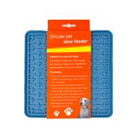 China Dishwasher Safe Silicone Lick Mat for Dogs & Cats - 200x200mm Collapsible Design with Suction Cups for sale