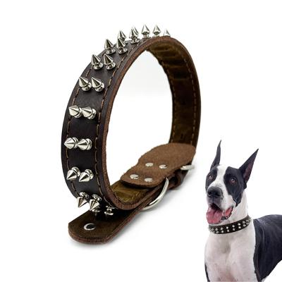 China Genuine Leather Pet Collar with Studded Design - 3.5cm Width, Adjustable 40.5-63.5cm Length for Dogs for sale